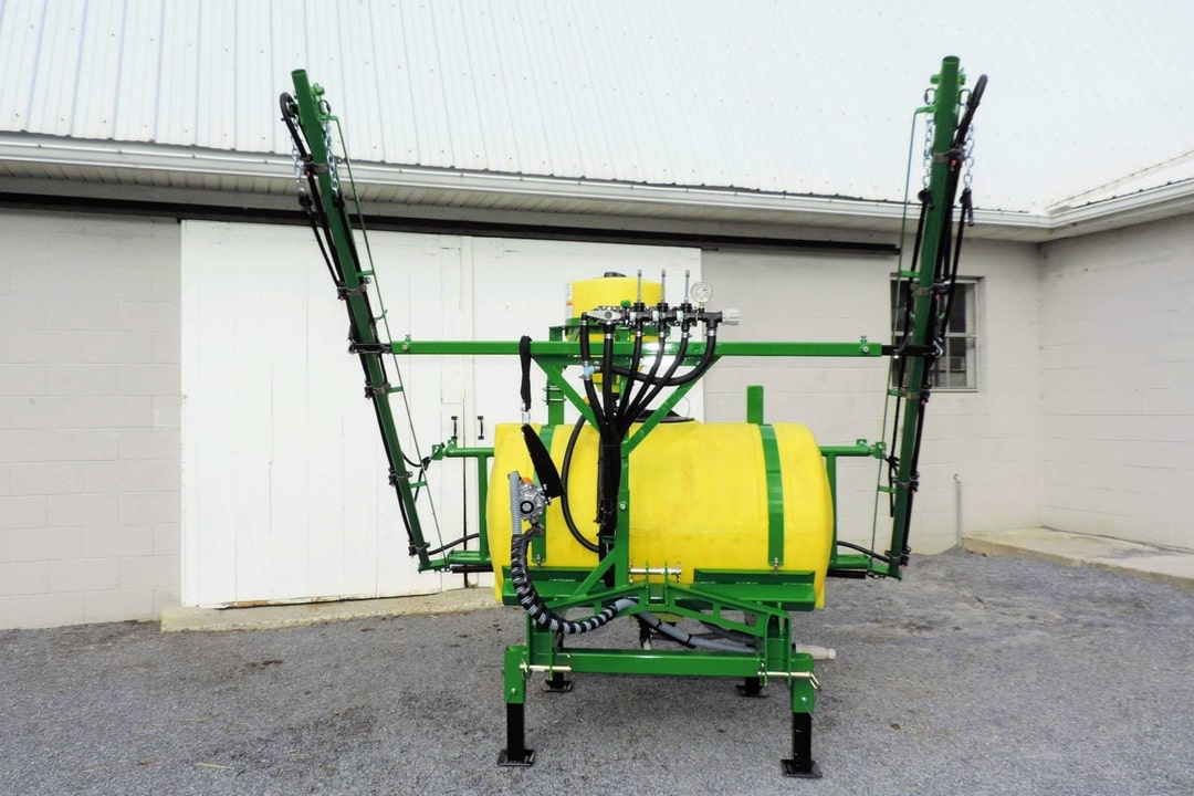 150 gallon 3-point Hitch Sprayer - HT150M Series | Iva Sprayers